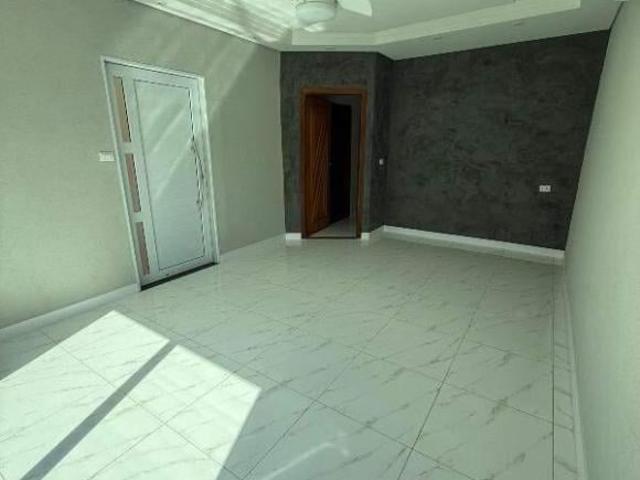 Casa à venda no Santa Rosa I em Santa Bárbara d&apos Oeste com 3 quartos 1 suíte e 4 vagas de garagem