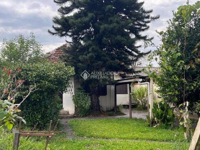 CASA A VENDA no Sarandi