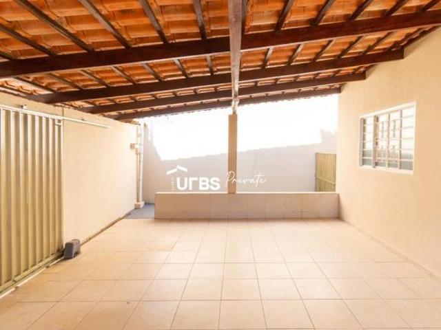 Casa a venda no Setor Parque Amazônia, 390m², 3 quartos