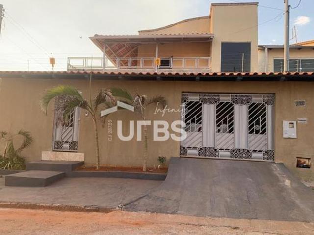 Casa a venda no Setor Recreio Panorama Sobrado 5 quartos Proximo ao Morro do Mendanha