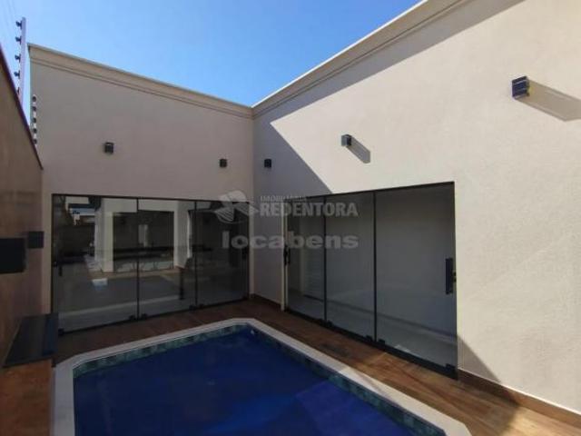 Casa à Venda no Setsul II com 03 dormitórios, 01 tipo apartamento na Zona Sul