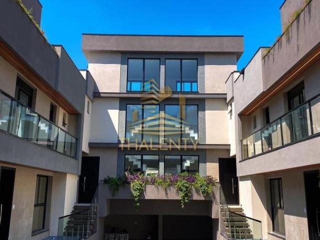 Casa à venda no Seminário