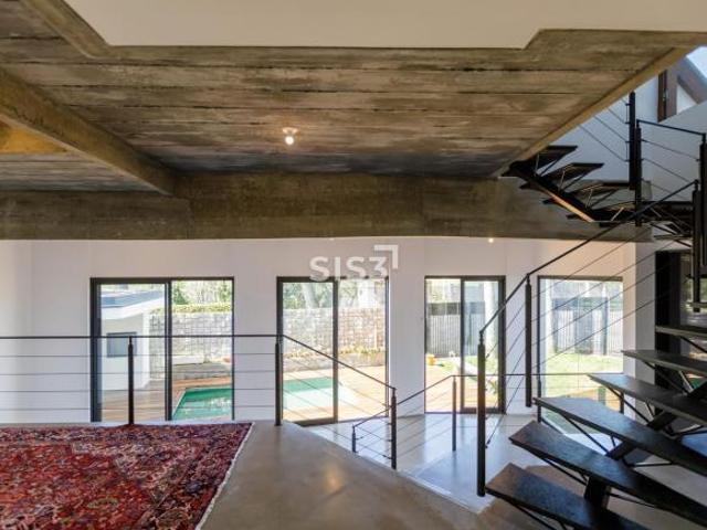 Casa à venda no Seminário | 3 suítes | 3 vagas | P
