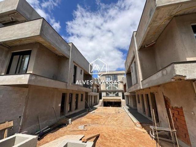Casa à venda no Seminário