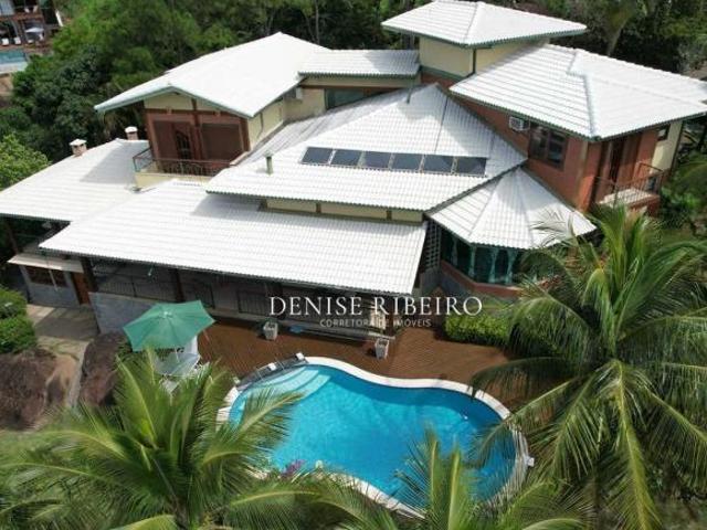 Casa à Venda no Sul de Ilhabela
