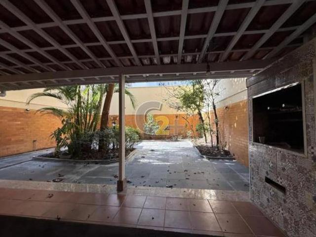 Casa a venda no Sumaré 224m² 4 quartos 2 suites 3 vagas