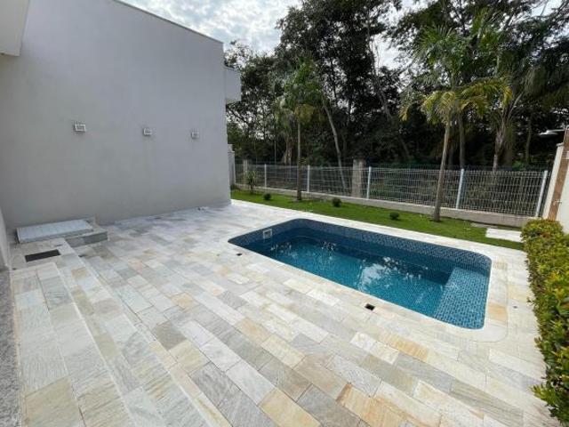 Casa a venda no Swiss Park Campinas com 3 suites