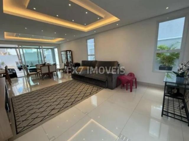 Casa a venda no Swiss Park com 3 suites