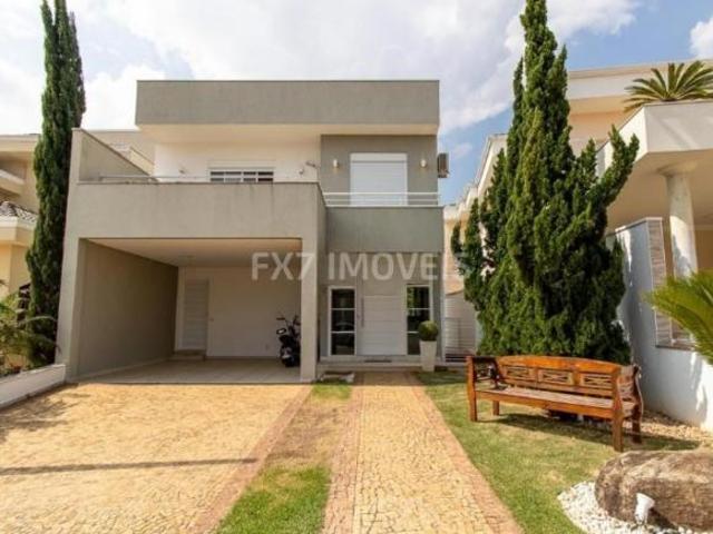Casa a Venda no Swiss Park com 4 suites