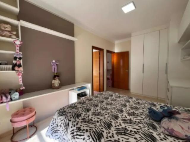 Casa a venda no Swiss Park com 5 suítes em 331 metros quadrados