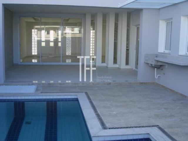 Casa à Venda no Swiss Park em Campinas SP