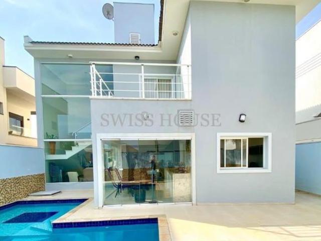 Casa a venda no Swiss Park em Campinas\SP