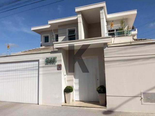 CASA A VENDA NO POUSADA DOS CAMPOS R$1.950.000,00