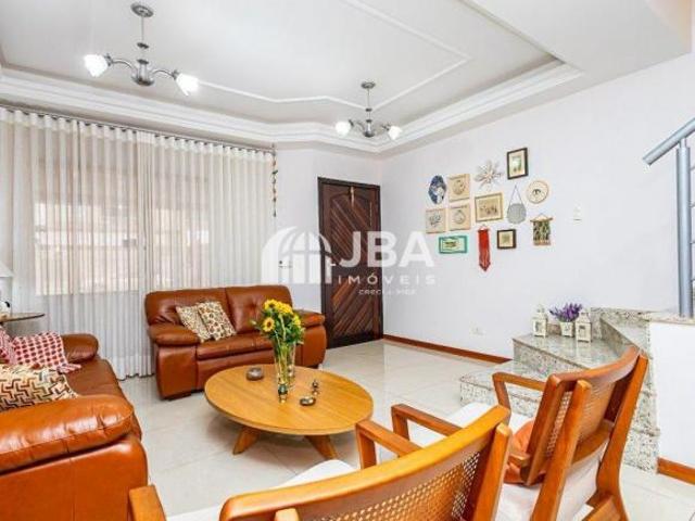 Casa à venda no Portão