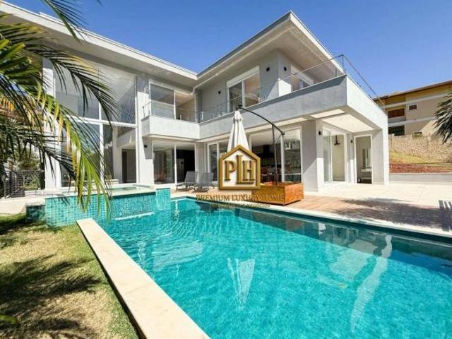 Casa a venda no Porto Atibaia, 4 suítes por R$ 4.590.000