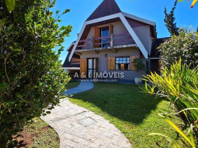 Casa à venda no Portal do Capivari | 5 dormitórios | 3 suítes