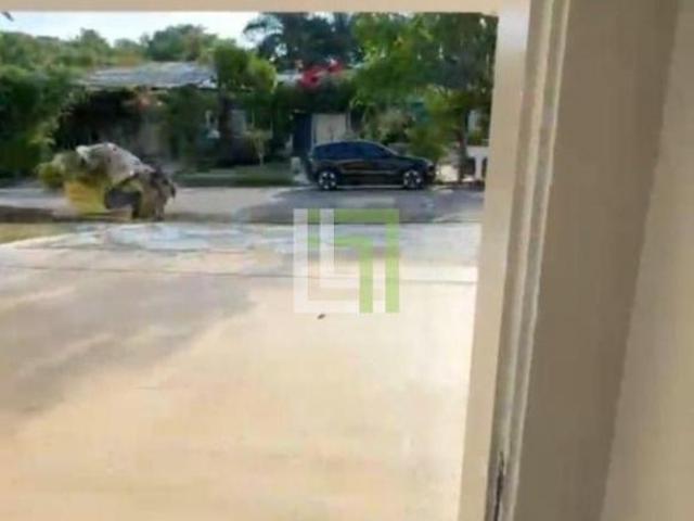 Casa à venda no Portal do Paraíso I