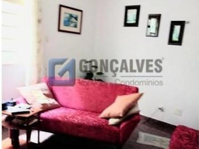 Casa à Venda no Paulicéia, SBC 2 Quartos, 2 Vagas