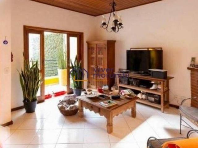 Casa a venda no Panamby