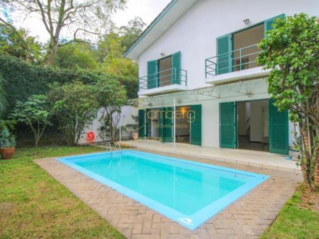 CASA A VENDA NO PANAMBY/PARQUE GLOBAL COM 321 MTRS, 3 QUARTOS,3 SUÍTES E PISCINA