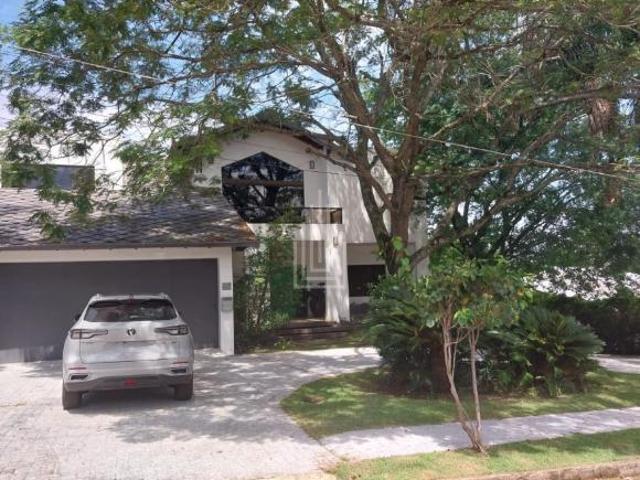 Casa à Venda no Paraná Country Club – Hernandarias – PY