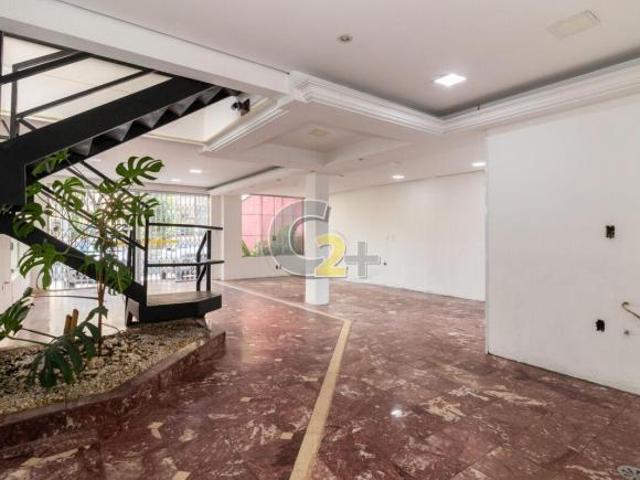 Casa a venda no Paraiso com 280m2 sendo 3 quartos 3 vagas