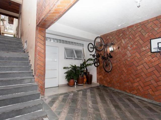 Casa à venda no Parque Maria Domitila
