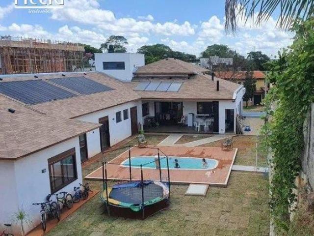 Casa à venda no Parque Mirante do Vale