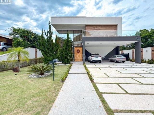 Casa à venda no Parque Mirante do Vale