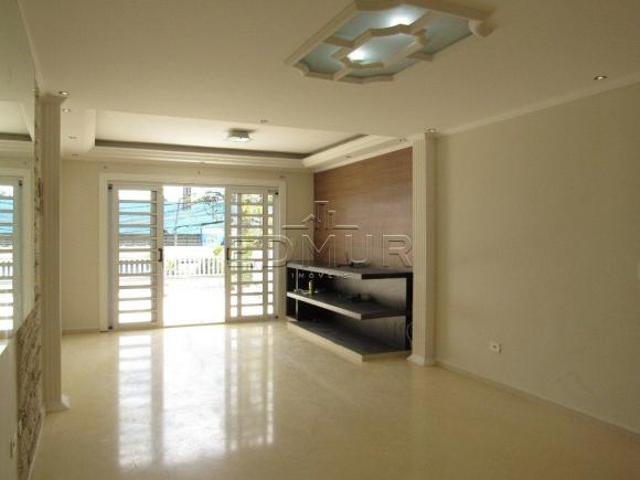 Casa à venda no Parque Novo Oratório