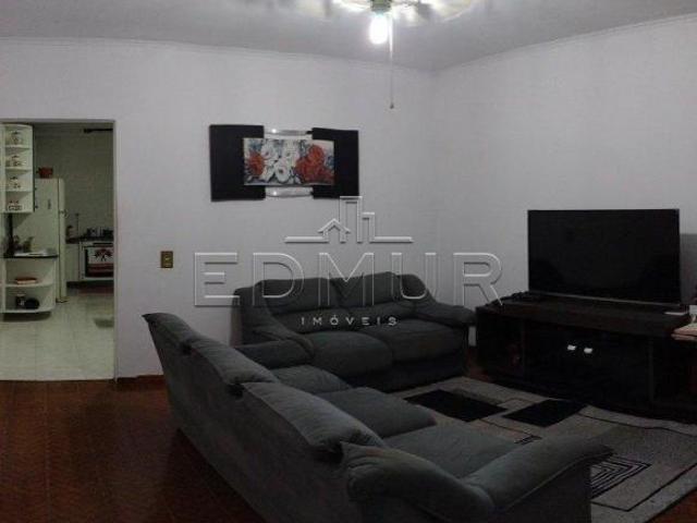 Casa à venda no Parque Novo Oratório