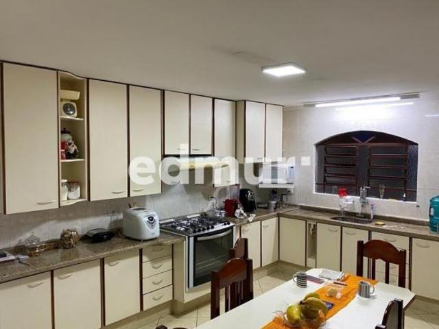 Casa à venda no Parque Novo Oratório