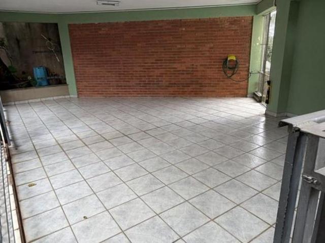 Casa à venda no Parque Assunção Taboão da Serra/SP 200m² 3 dormitórios