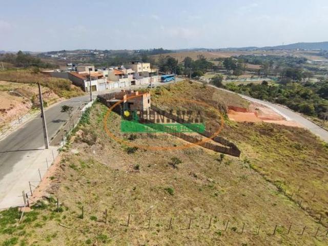 Casa à venda no Parque Bandeirantes