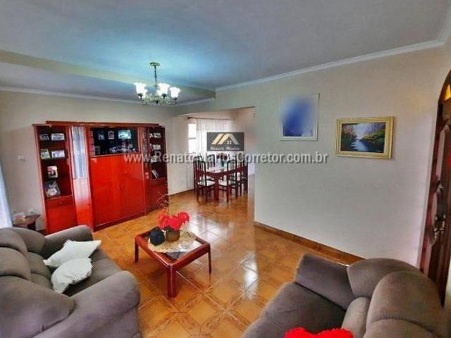 Casa à venda no Parque Bela Vista