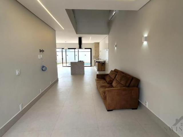 Casa à venda no Parque Brasil 500 em Paulínia/SP