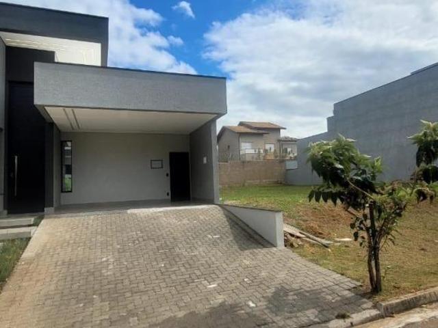 Casa à venda no Parque Brasil 500 em Paulínia/SP