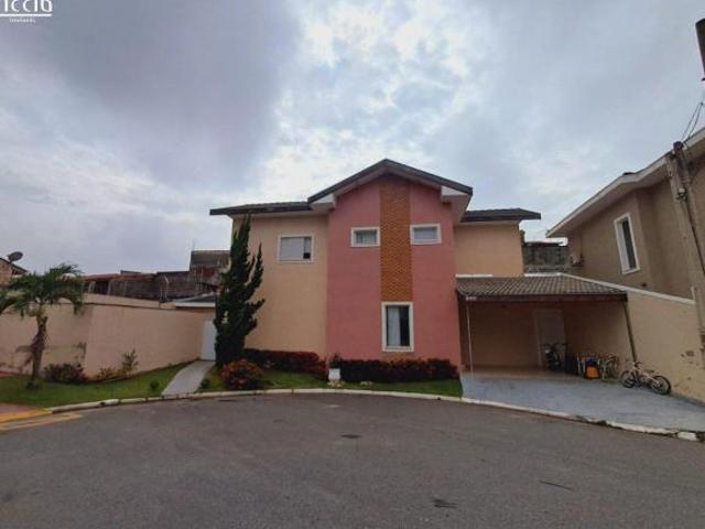 Casa à venda no Parque Califórnia