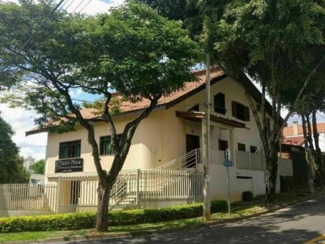 Casa à venda no Parque Campolim