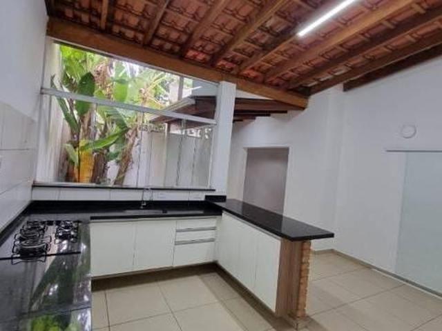 Casa à venda no Parque Campolim