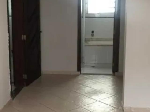 Casa à venda no Parque Continental, São Paulo: 3 dormitórios, churrasqueira!