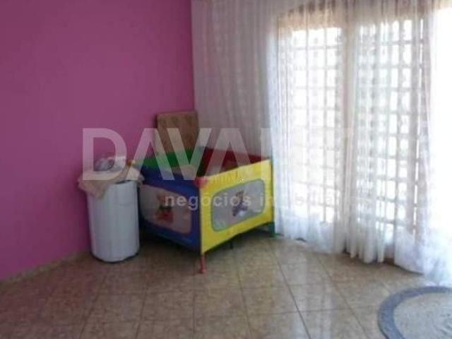 Casa a Venda no Parque das Colinas