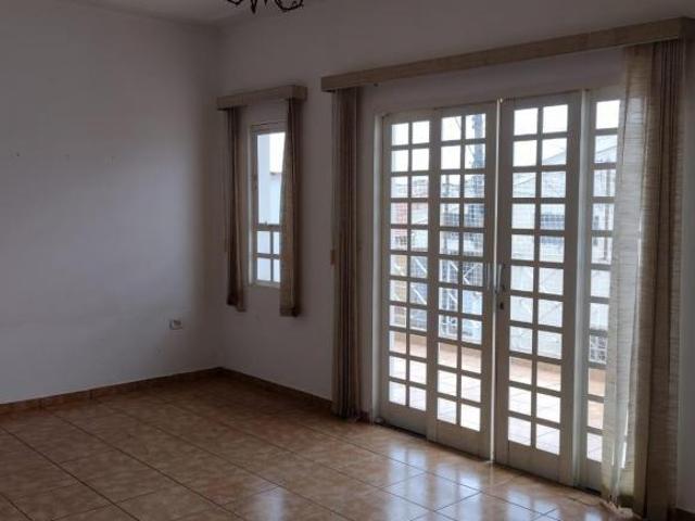 Casa à venda no Parque do Lago em Guaxupé/MG