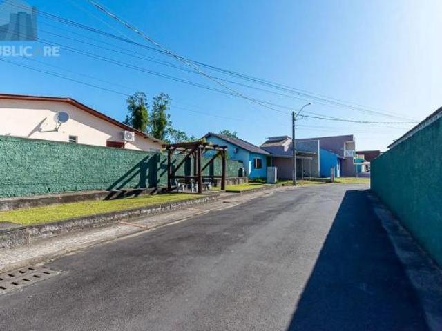 Casa à venda no Parque dos Anjos