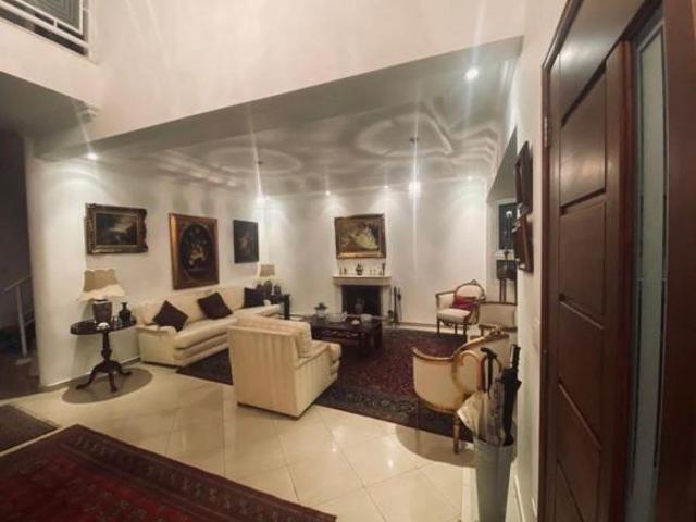Casa á venda no Parque dos Príncipes com Piscina e Amplo Terreno de 500 m² 4 suites 4 vagas