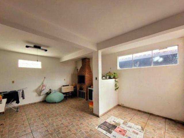 Casa à venda no Parque Esmeralda