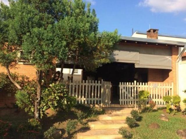 CASA A VENDA NO PARQUE FRANCESCHINI
