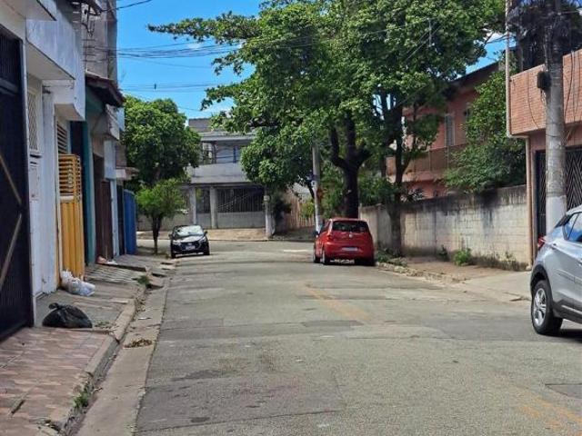 Casa à venda no Parque Industrial Cumbica