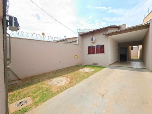 CASA, A VENDA NO PARQUE INDUSTRIAL SANTO ANTÔNIO, APARECIDA DE GOIÂNIA