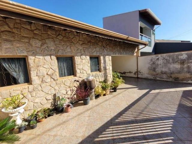 Casa à venda no Parque Jambeiro, Campinas